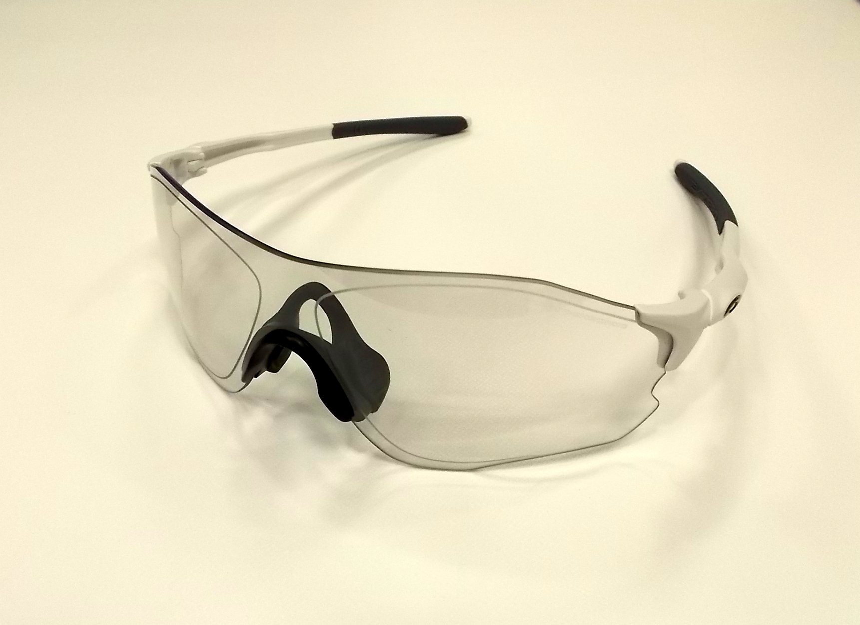 OAKLEY EVZero Path Photochromic (Asia Fit) – 千葉・船橋のメガネショップEyEBon-アイボン-
